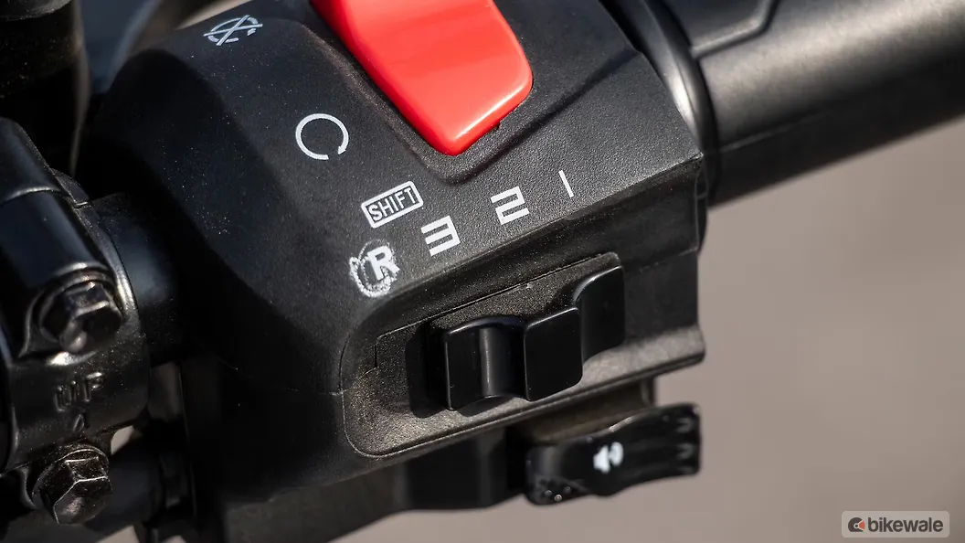 Revolt RV BlazeX Front View Image – BikeWale