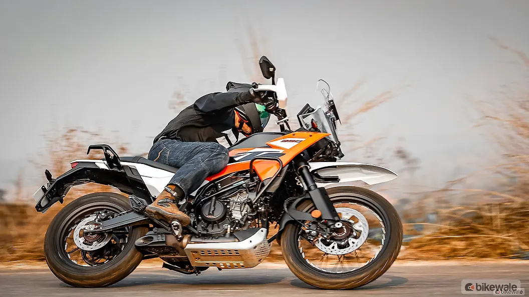 KTM 390 Adventure Right Side View Image – BikeWale