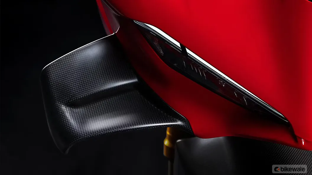 Ducati Panigale V4 Front View Image – BikeWale