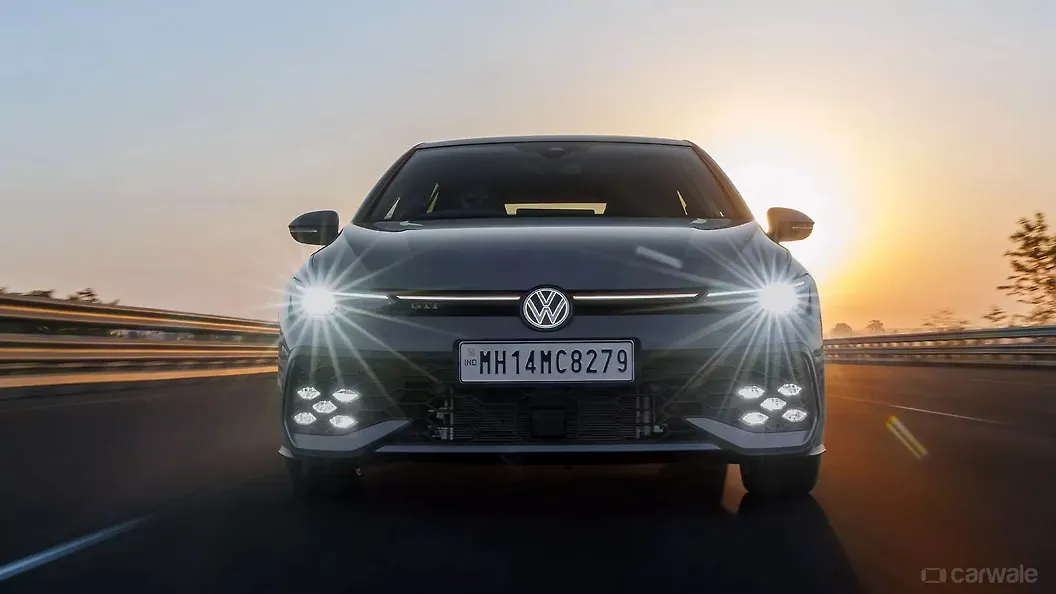 Golf GTI Headlight Image, Golf GTI Photos in India - CarWale
