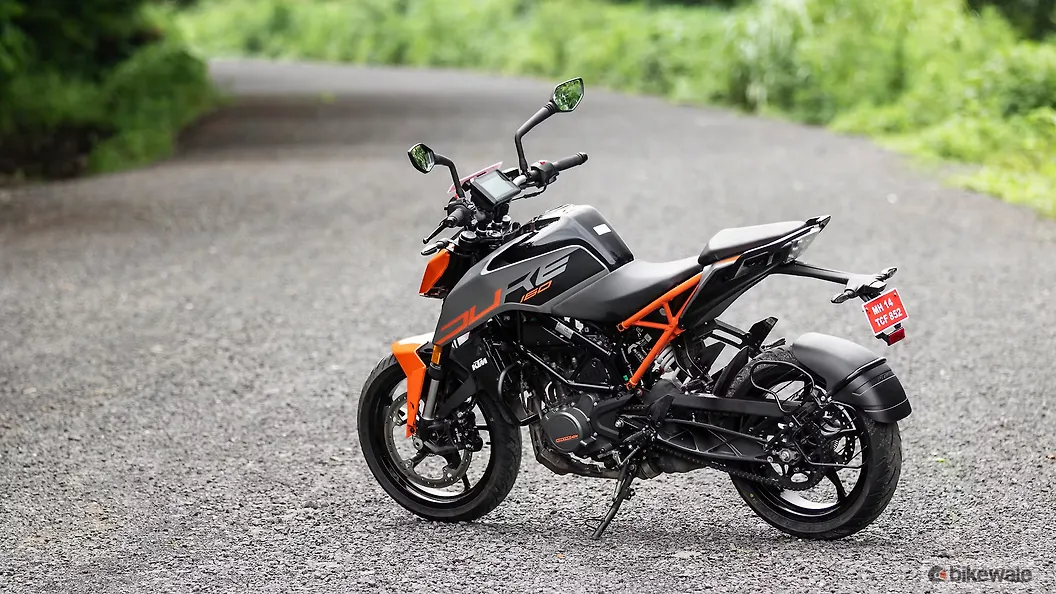 Images of KTM 160 Duke | Photos of 160 Duke - BikeWale