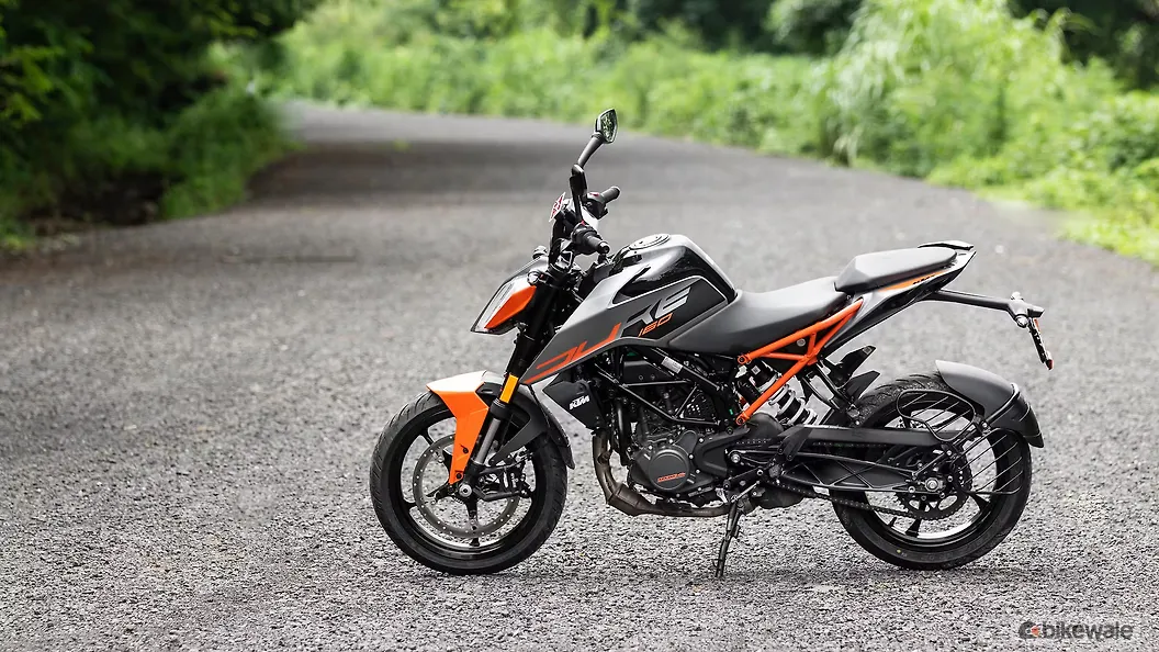 KTM 160 Duke Right Side View Image – BikeWale