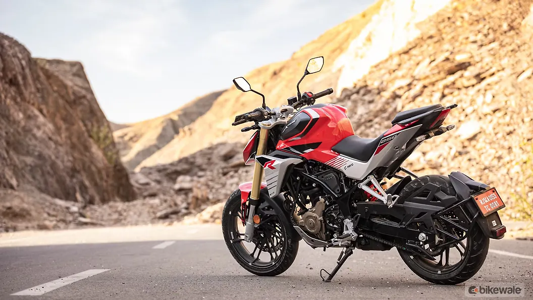 Hero Xtreme 250R Right Side View Image – BikeWale
