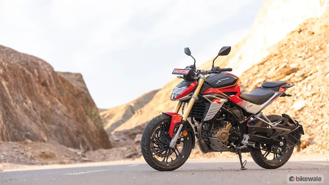 Hero Xtreme 250R Right Side View Image – BikeWale