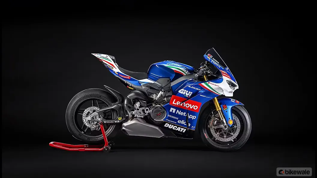 Ducati Panigale V4 Right Side View Image – BikeWale