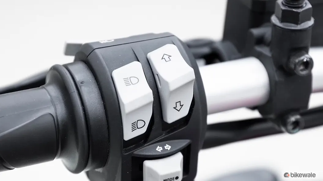 Ducati Scrambler Icon High Beam Low Beam Switch Image – BikeWale