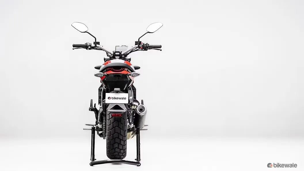 Ducati Scrambler Icon Right Front Three Quarter Image – BikeWale