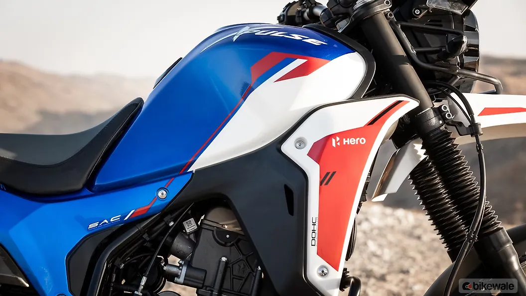Hero Xpulse 210 Right Side View Image – BikeWale