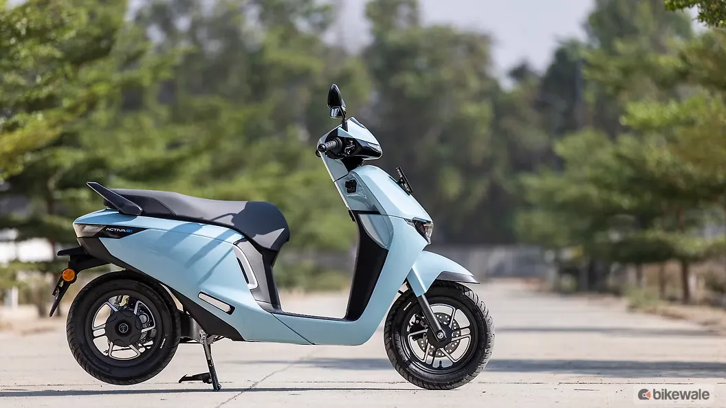 Honda Activa e Right Side View Image – BikeWale