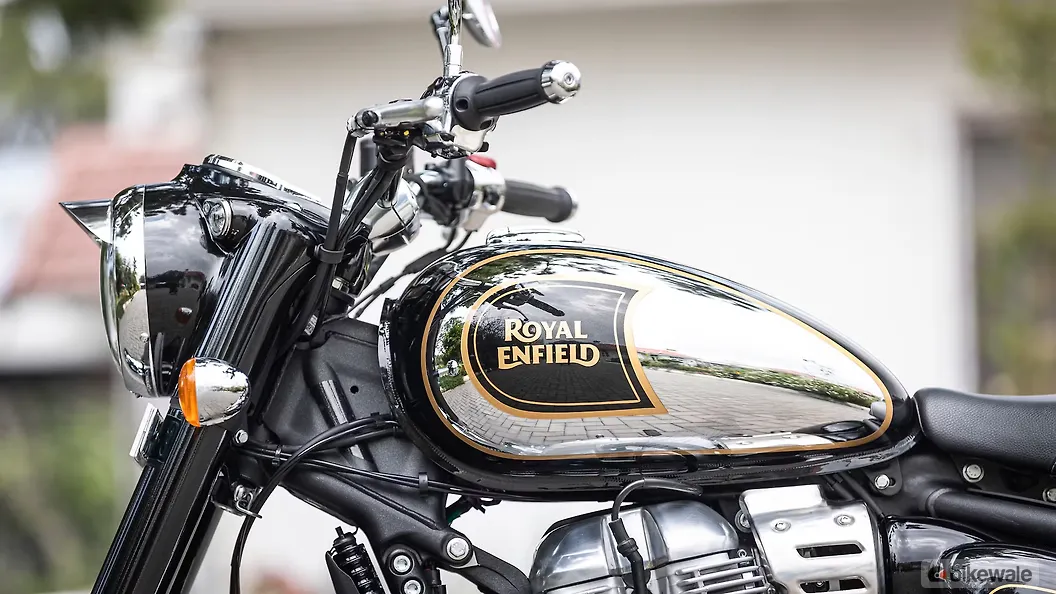Royal Enfield Classic 650 Branding/Fuel Tank Decal Image – BikeWale