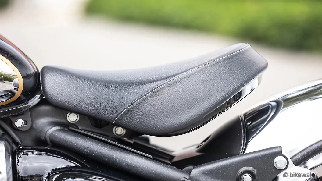 Royal Enfield Classic 650 Seat Image – BikeWale
