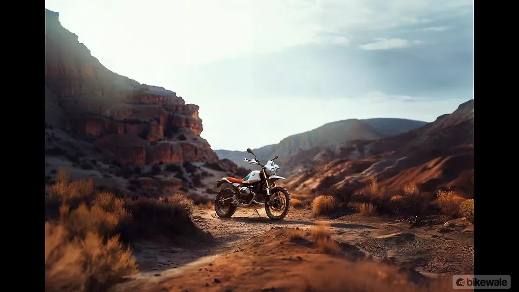 BMW R 12 Right Side View Image – BikeWale