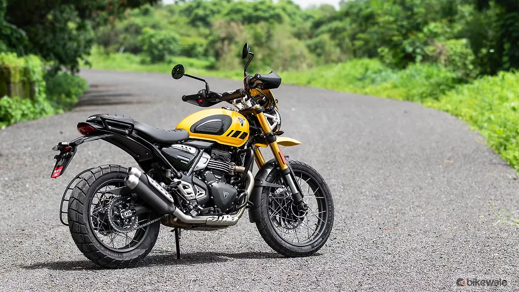 Triumph Scrambler 400 XC Right Rear Three Quarter Image – BikeWale