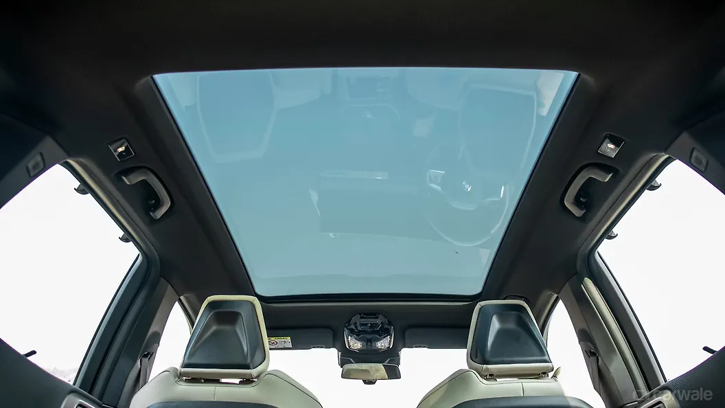 X3 Sunroof/Moonroof Image, X3 Photos in India - CarWale
