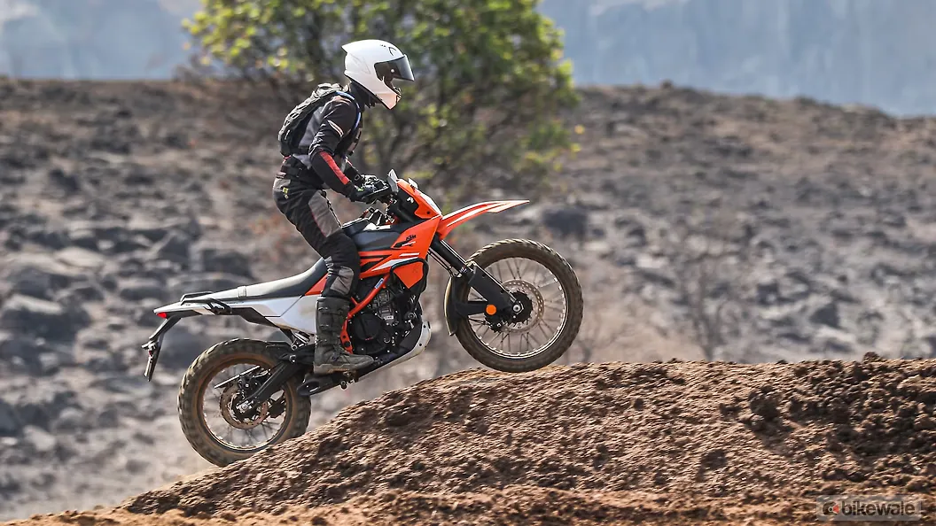 KTM 390 Enduro R Right Side View Image – BikeWale