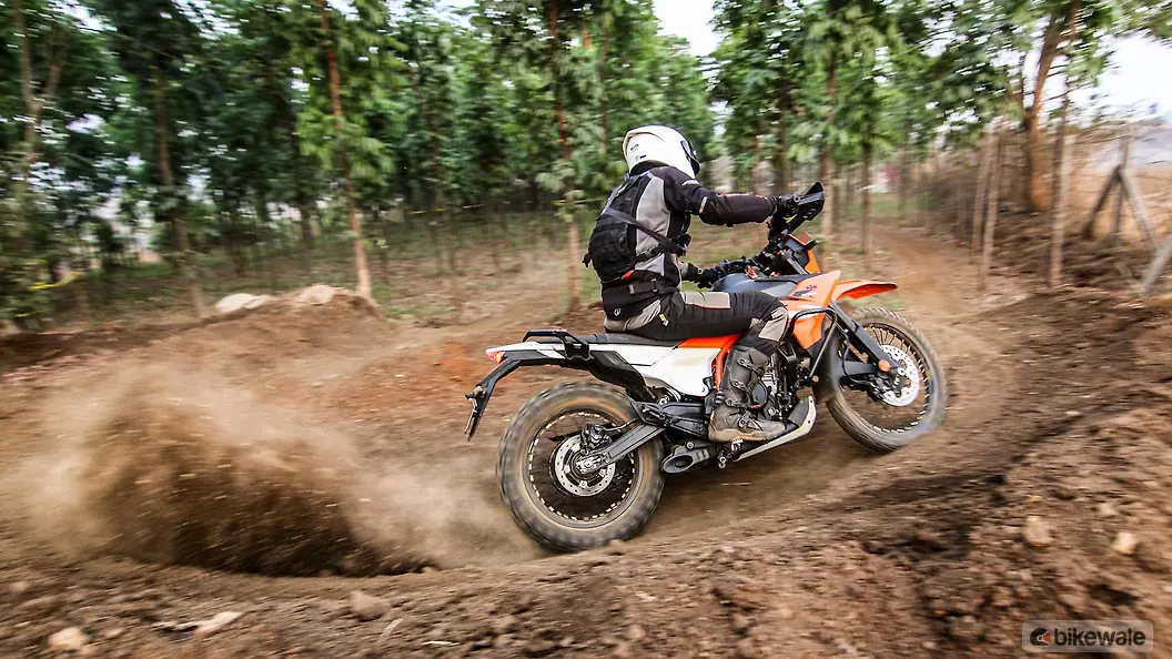 KTM 390 Enduro R Right Side View Image – BikeWale