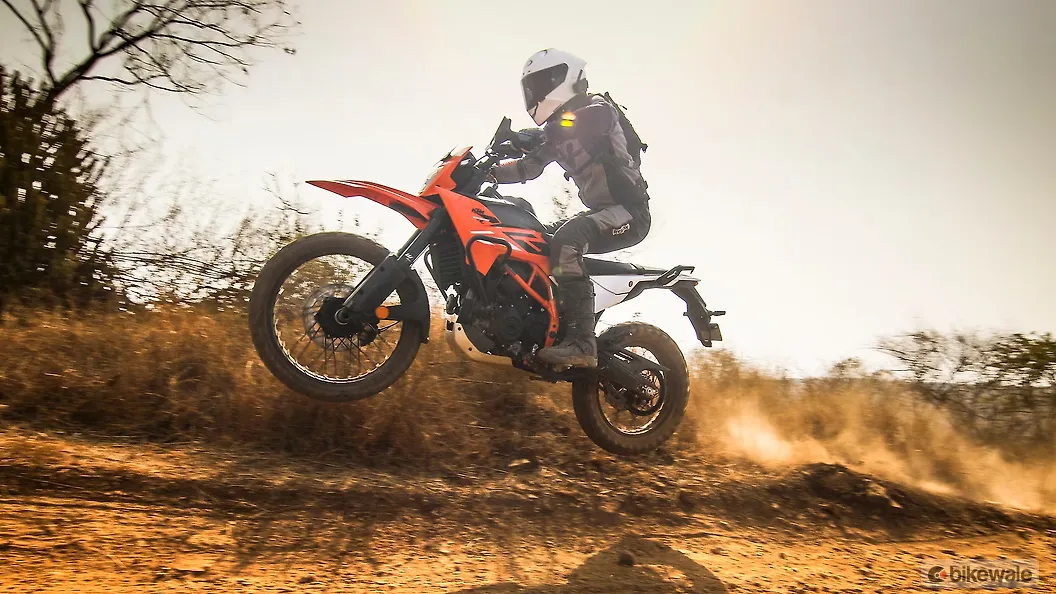 KTM 390 Enduro R Right Side View Image – BikeWale