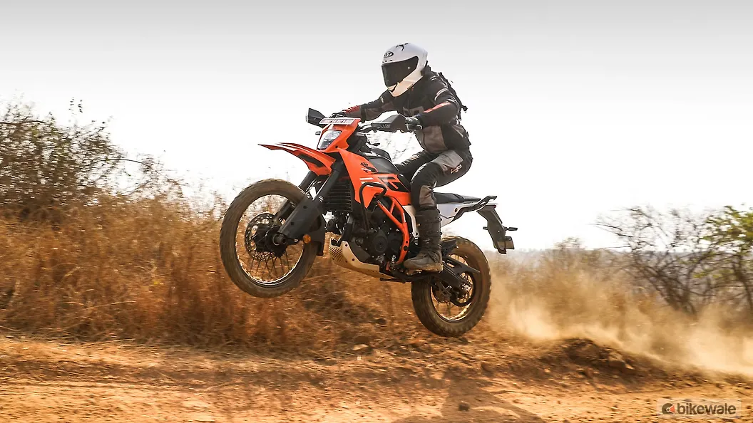 KTM 390 Enduro R Right Side View Image – BikeWale