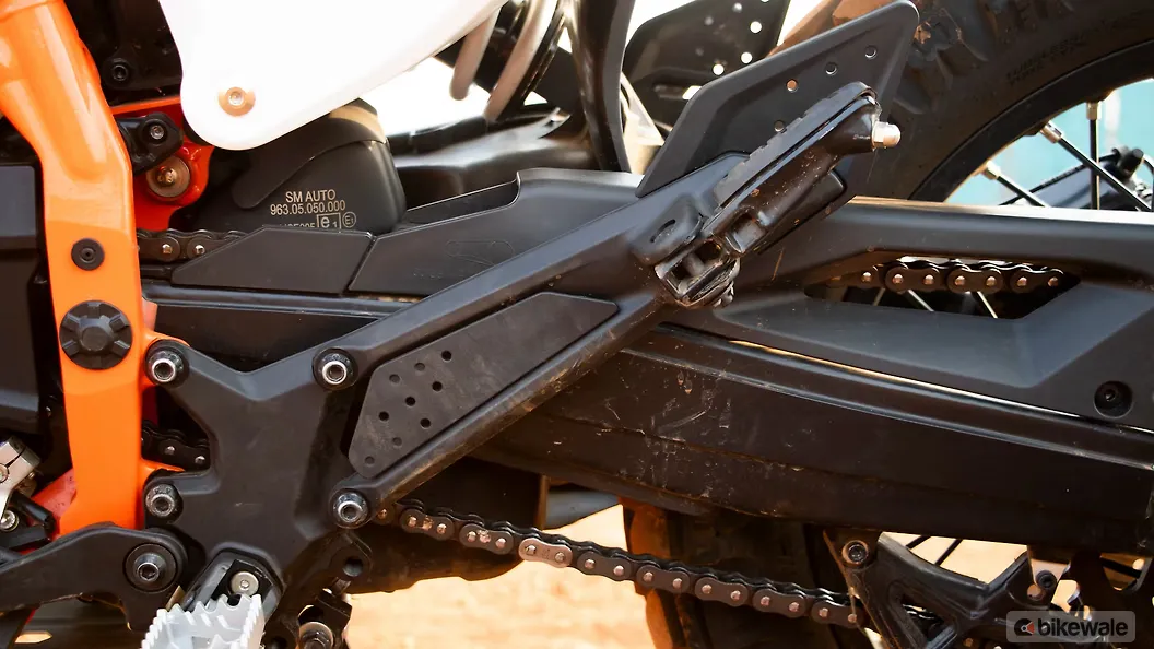 KTM 390 Enduro R Right Side View Image – BikeWale
