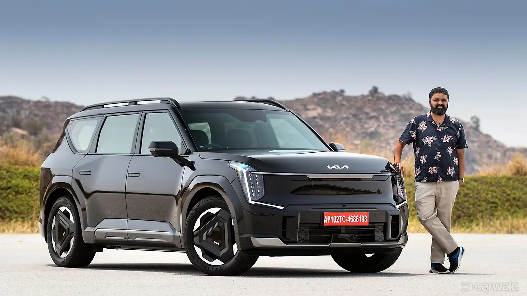 EV9 Right Front Three Quarter Image, EV9 Photos in India - CarWale