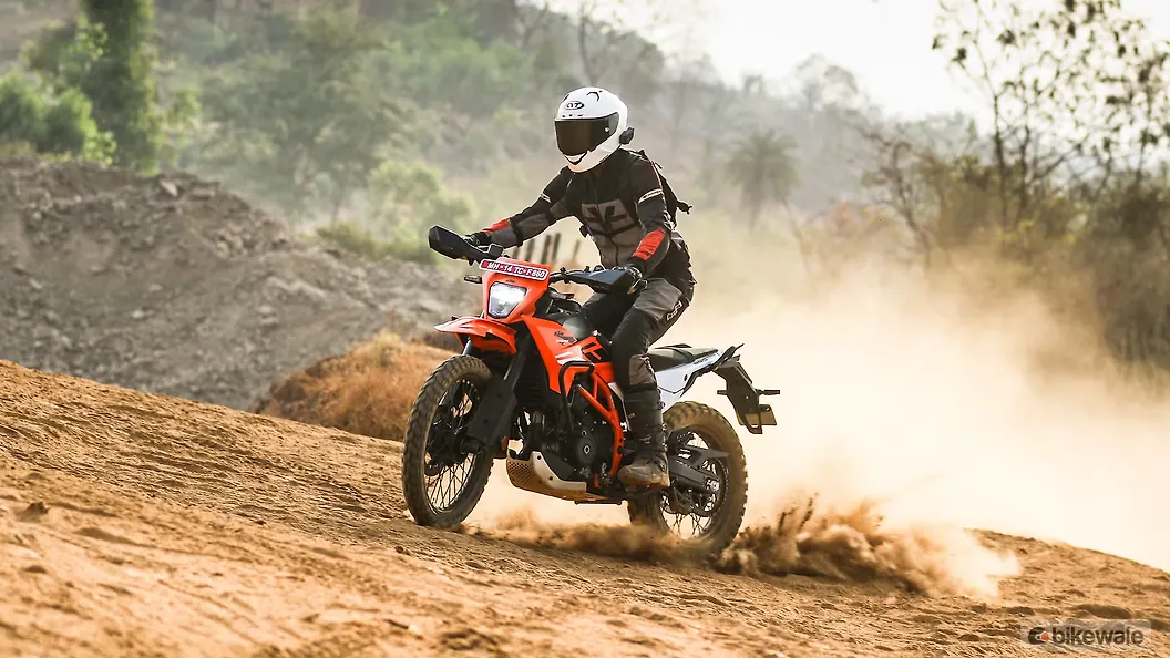 KTM 390 Enduro R Right Side View Image – BikeWale