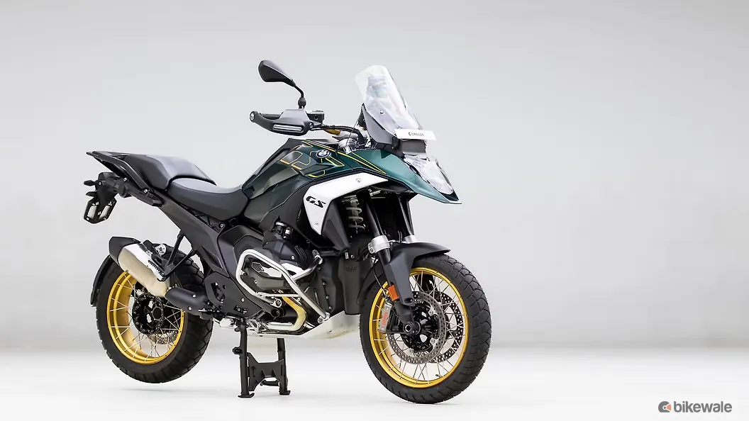 BMW R 1300 GS Right Side View Image – BikeWale