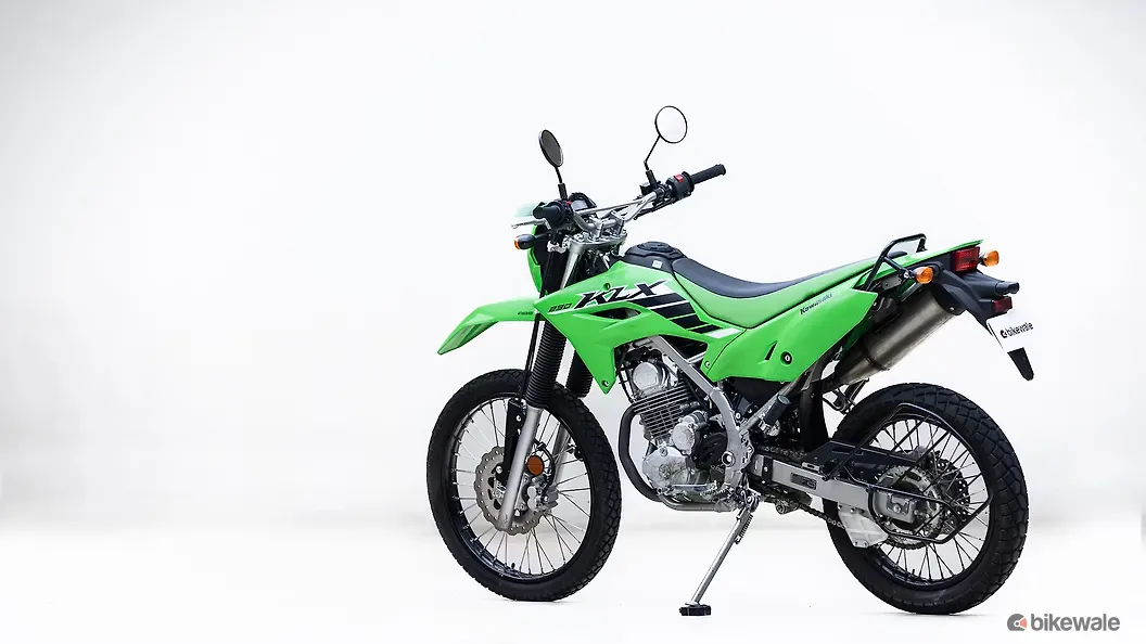 Kawasaki KLX 230 Right Side View Image – BikeWale