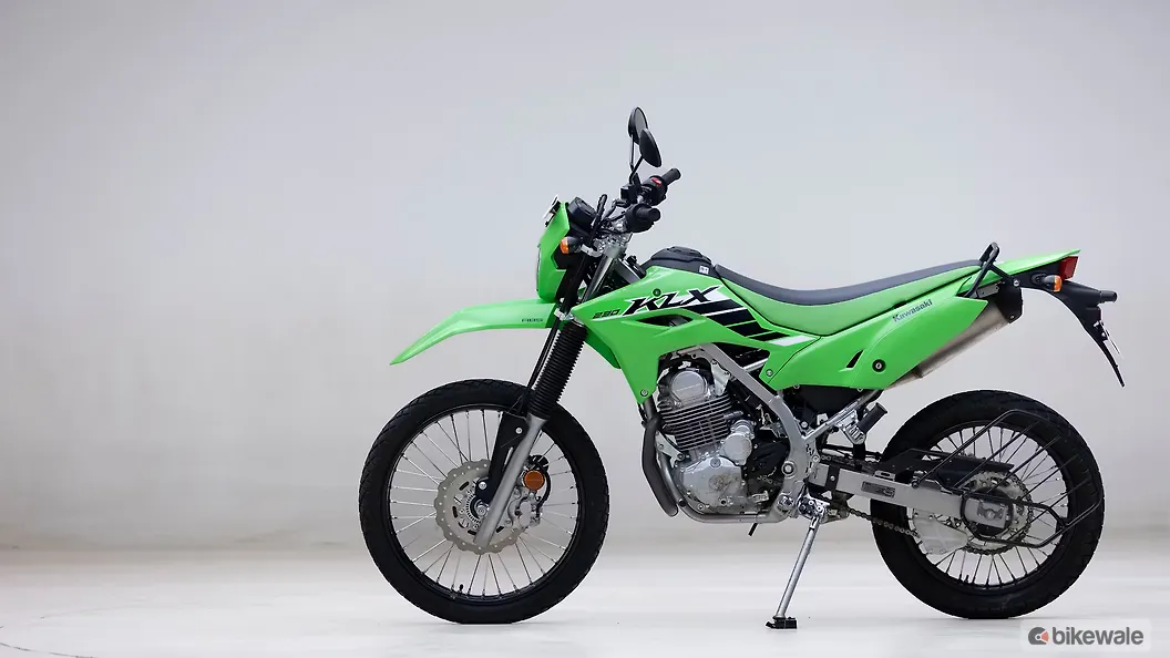 Kawasaki KLX 230 Right Side View Image – BikeWale