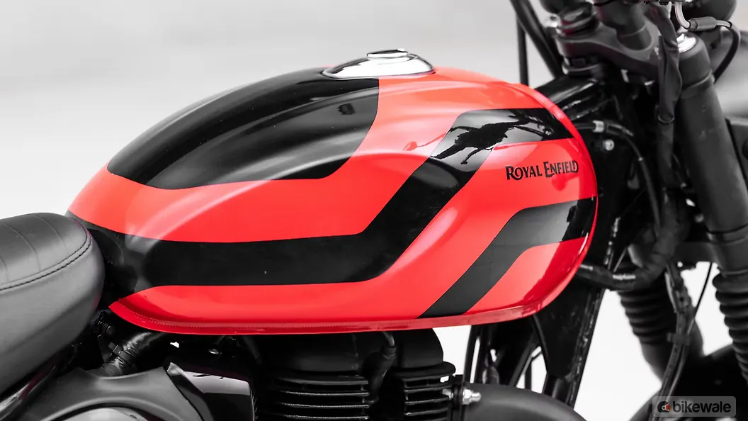 Royal Enfield Hunter 350 Fuel Tank Image – BikeWale