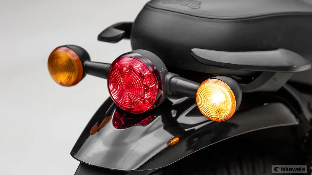 Royal Enfield Hunter 350 Tail Light Image – BikeWale
