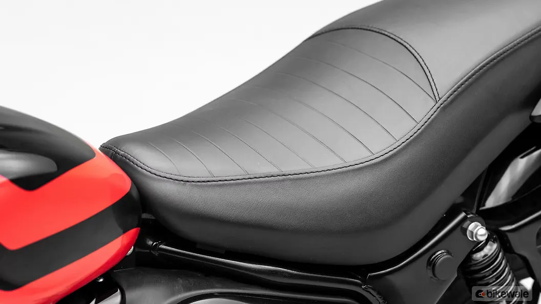 Royal Enfield Hunter 350 Bike Seat Image – BikeWale