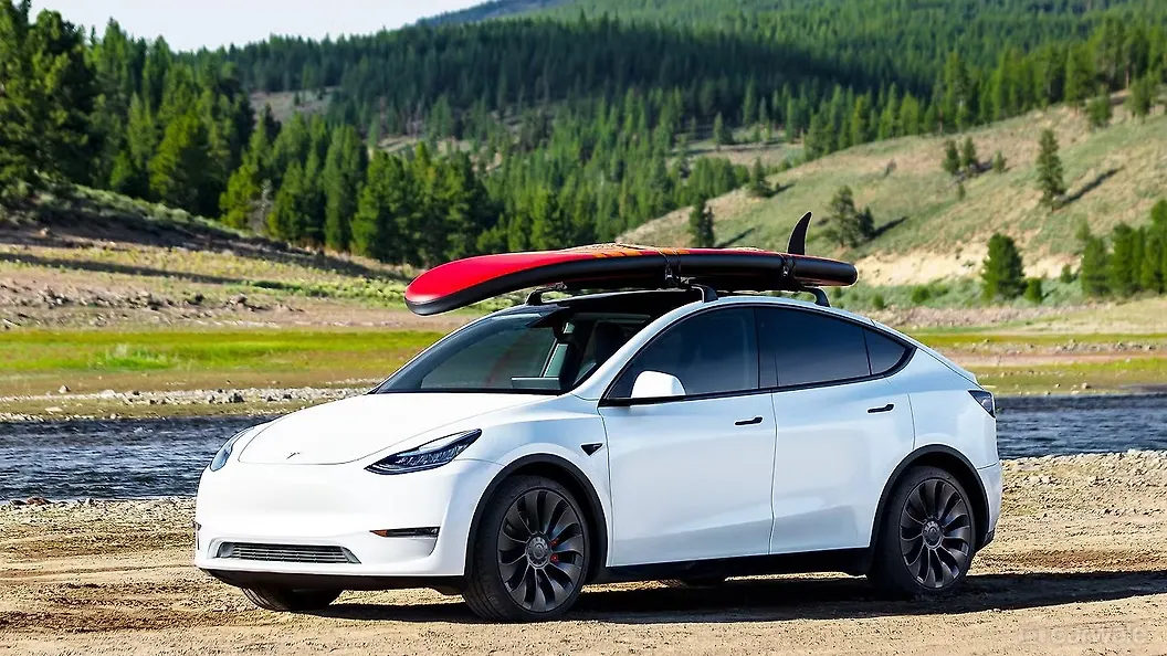 Model Y Right Side View Image, Model Y Photos in India - CarWale