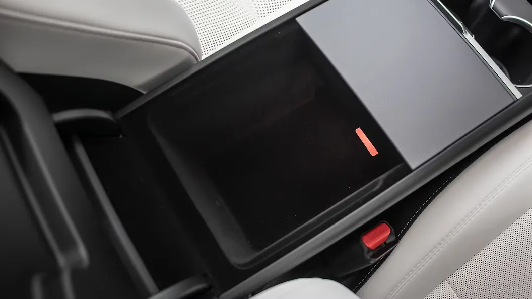 Model Y Rear Row Centre Arm Rest Image, Model Y Photos in India - CarWale