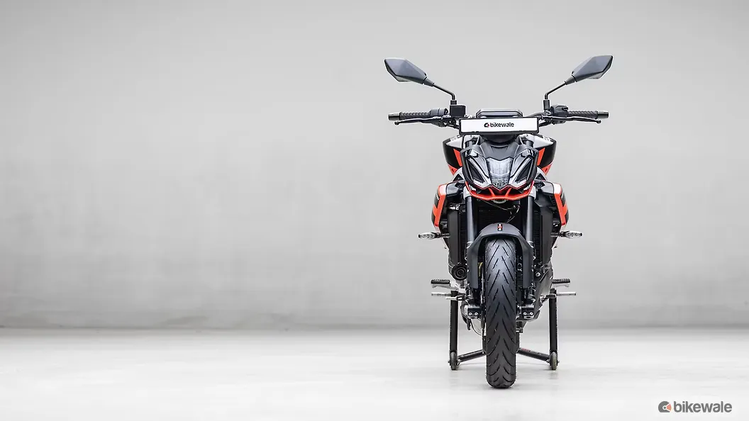 Aprilia Tuono 457 Front View Image – BikeWale