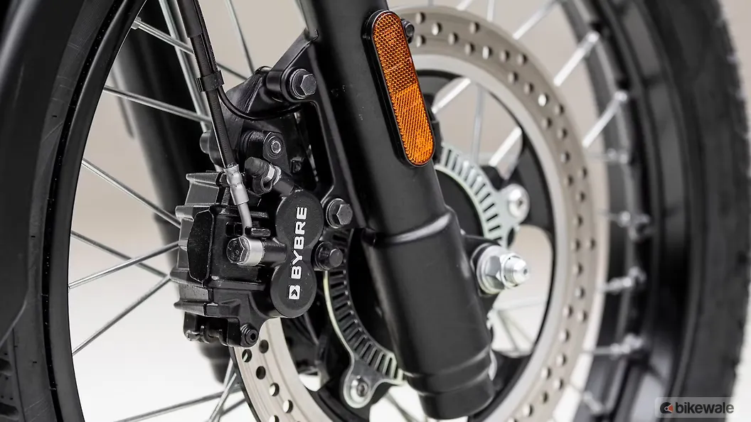 Yezdi Adventure Front Disc Brake Caliper Image – BikeWale