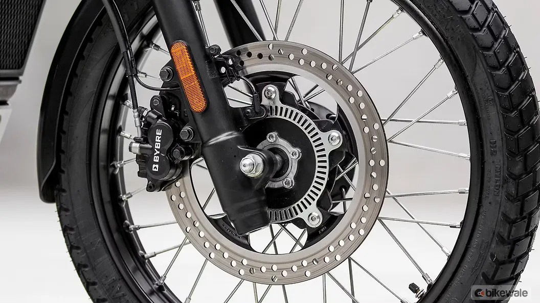 Yezdi Adventure Front Disc Brake Caliper Image – BikeWale