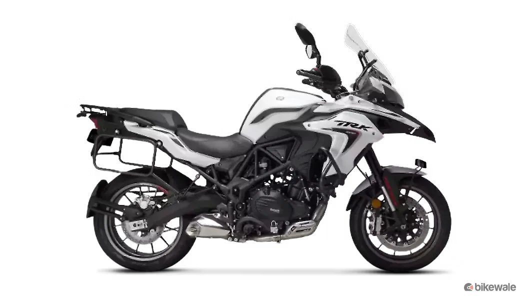 Benelli TRK 502 Right Side View Image – BikeWale