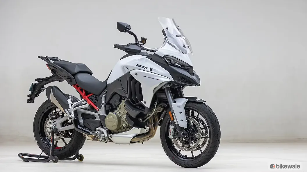 Ducati Multistrada V4 [2024] Right Front Three Quarter Image – BikeWale