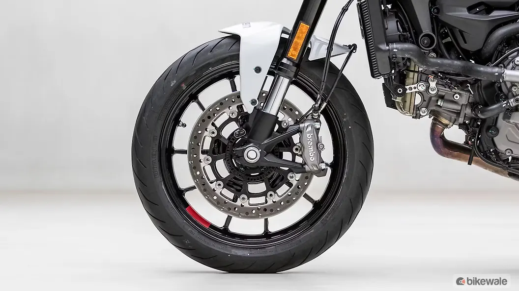 Ducati Monster Front Wheel Image – BikeWale