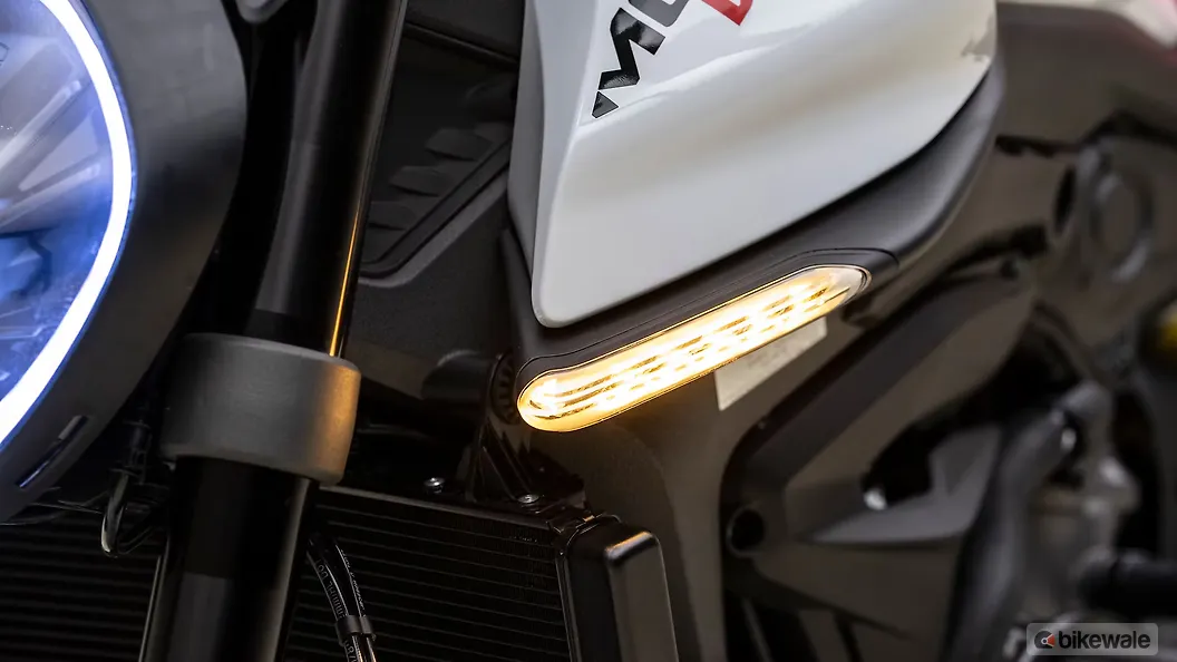 Ducati Monster Front Turn Indicators Image – BikeWale