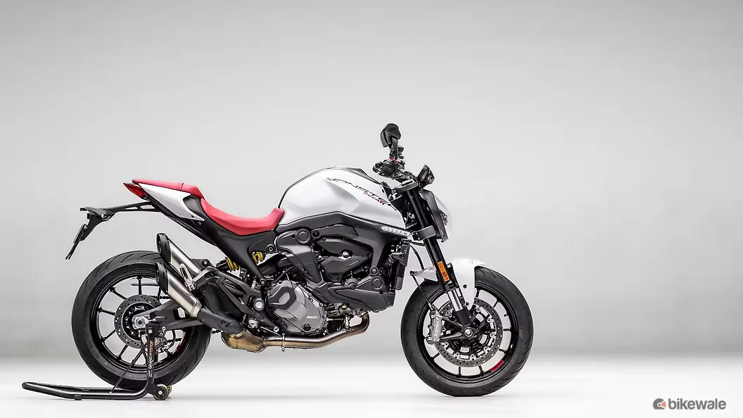 Ducati Monster Right Side View Image – BikeWale