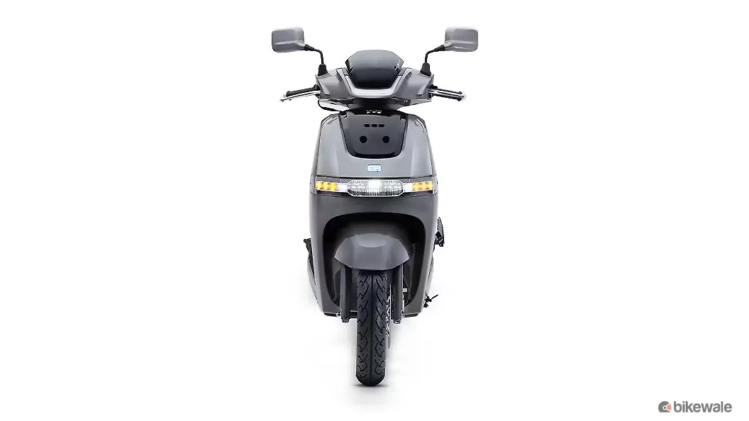 TVS iQube Left Front Three Quarter Image – BikeWale