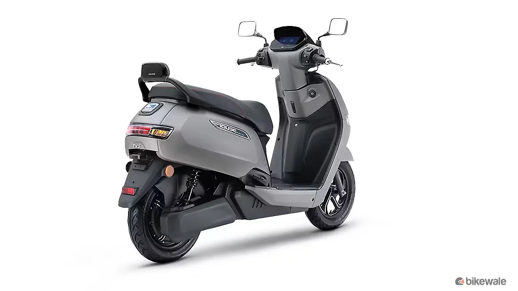 TVS iQube Right Rear Three Quarter Image – BikeWale