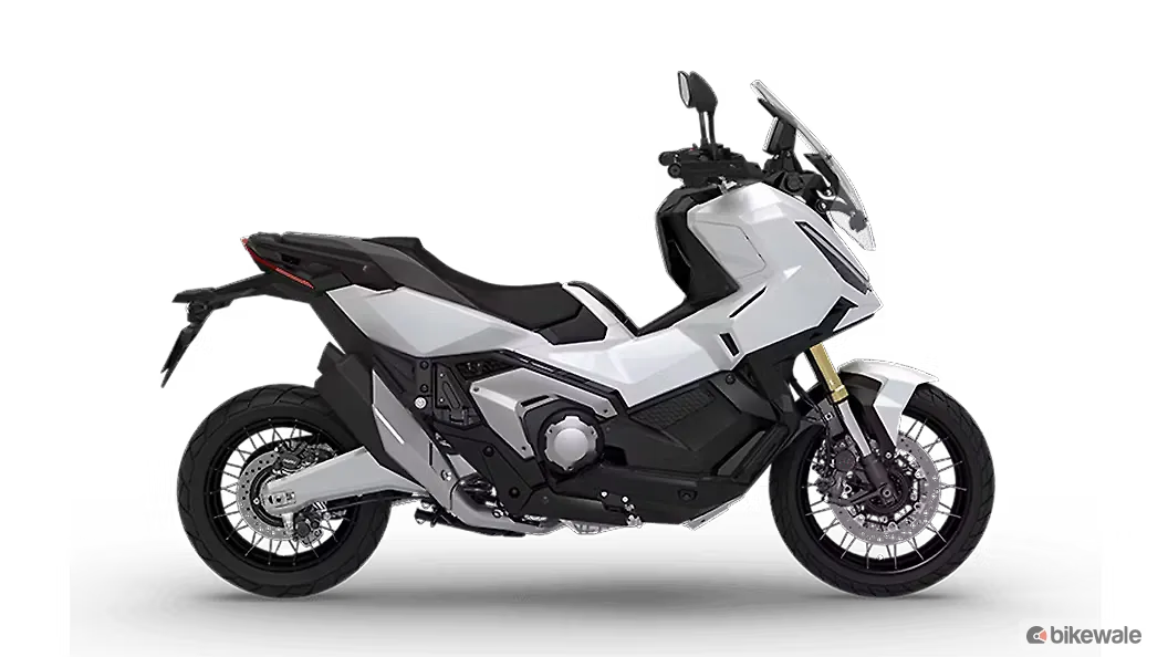 Honda X-ADV Right Side View Image – BikeWale