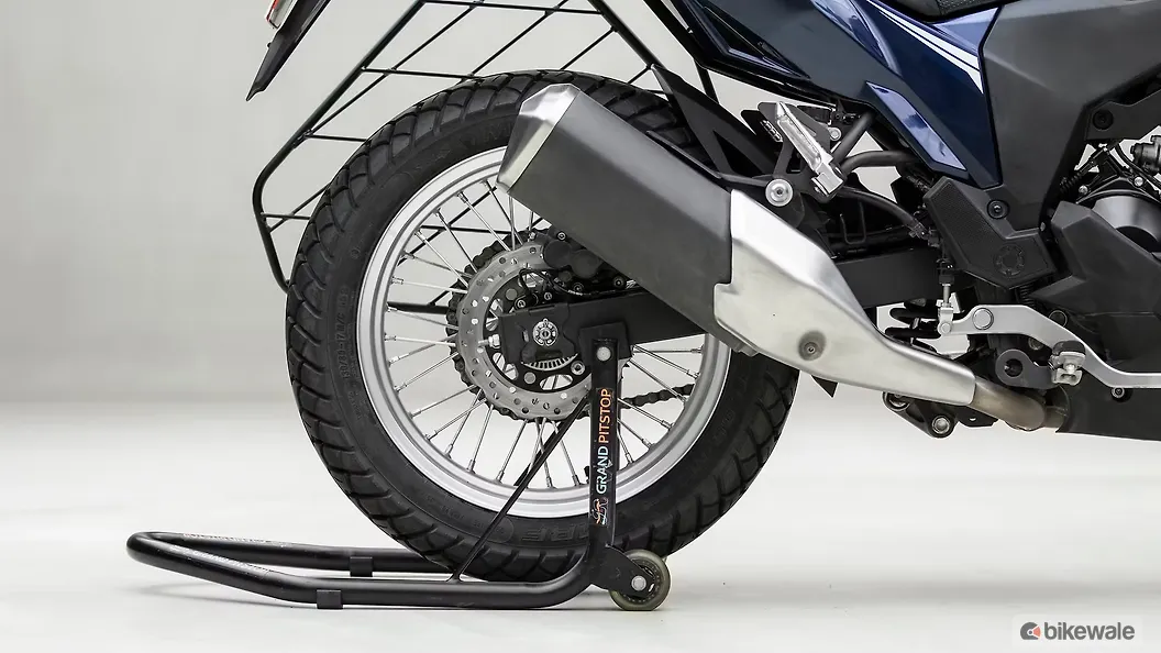 Kawasaki Versys-X 300 Hugger Image – BikeWale