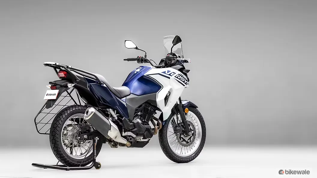 Kawasaki Versys-X 300 Left Rear Three Quarter Image – BikeWale