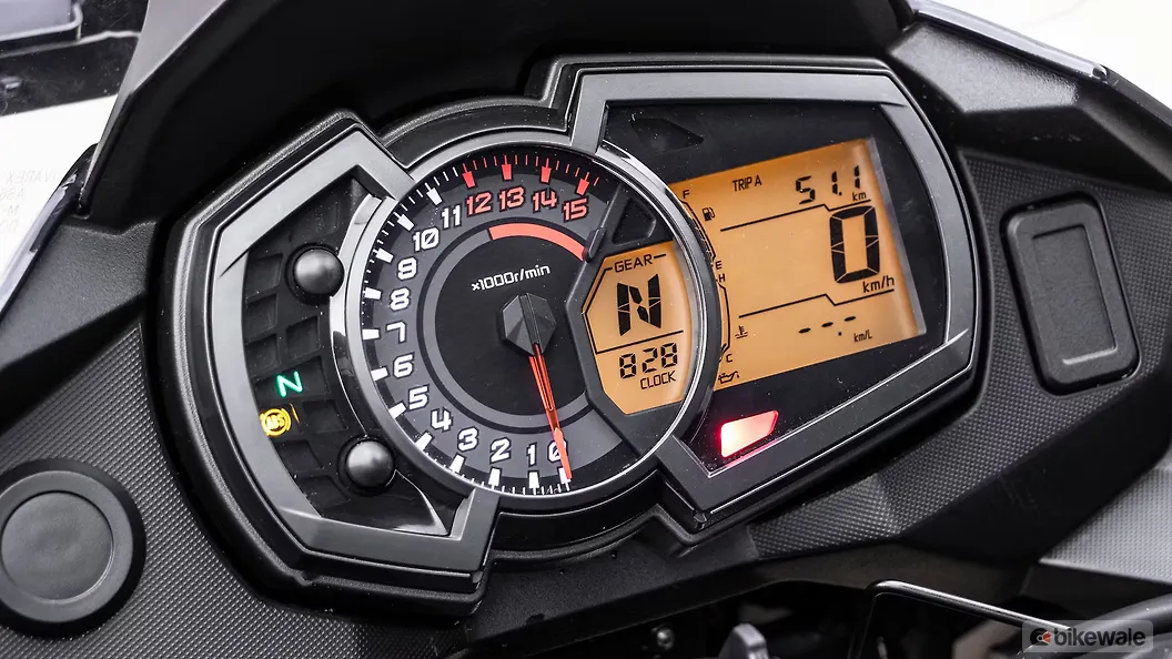 Kawasaki Versys-X 300 Trip Meter Image – BikeWale