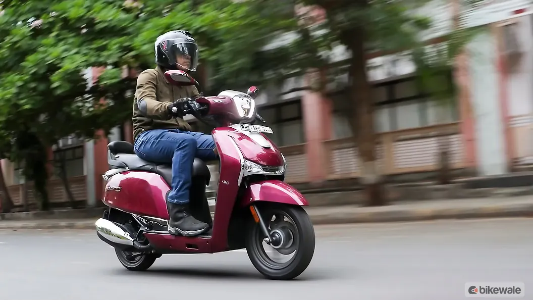 Hero Destini 125 Right Side View Image – BikeWale