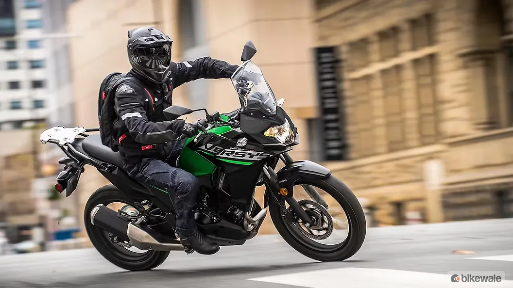 Kawasaki Versys-X 300 [2025] Right Front Three Quarter Image – BikeWale