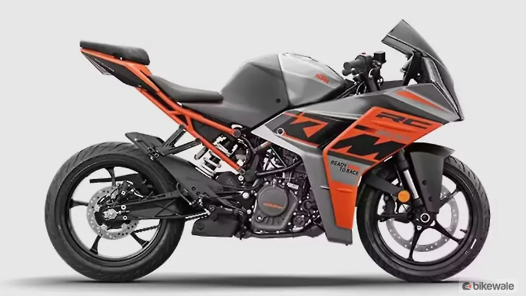 KTM RC 200 Right Side View Image – BikeWale